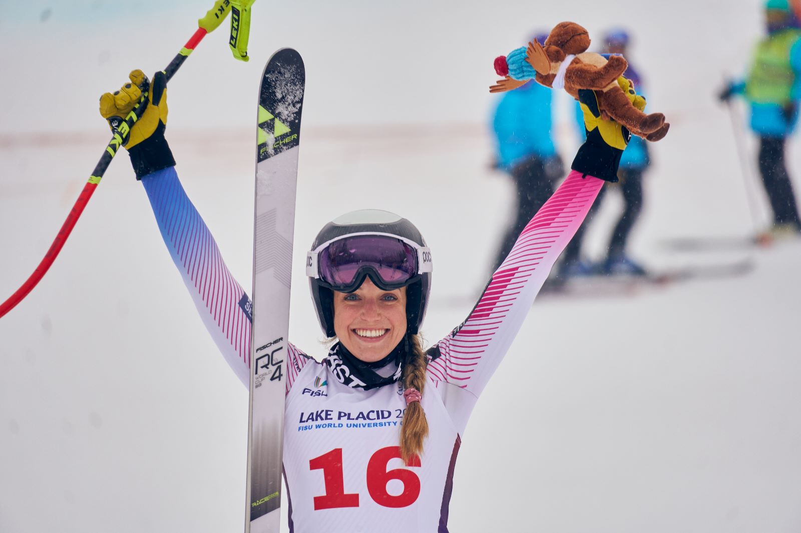 Celia Abad conquista el podio tras un espectacular debut en la ...