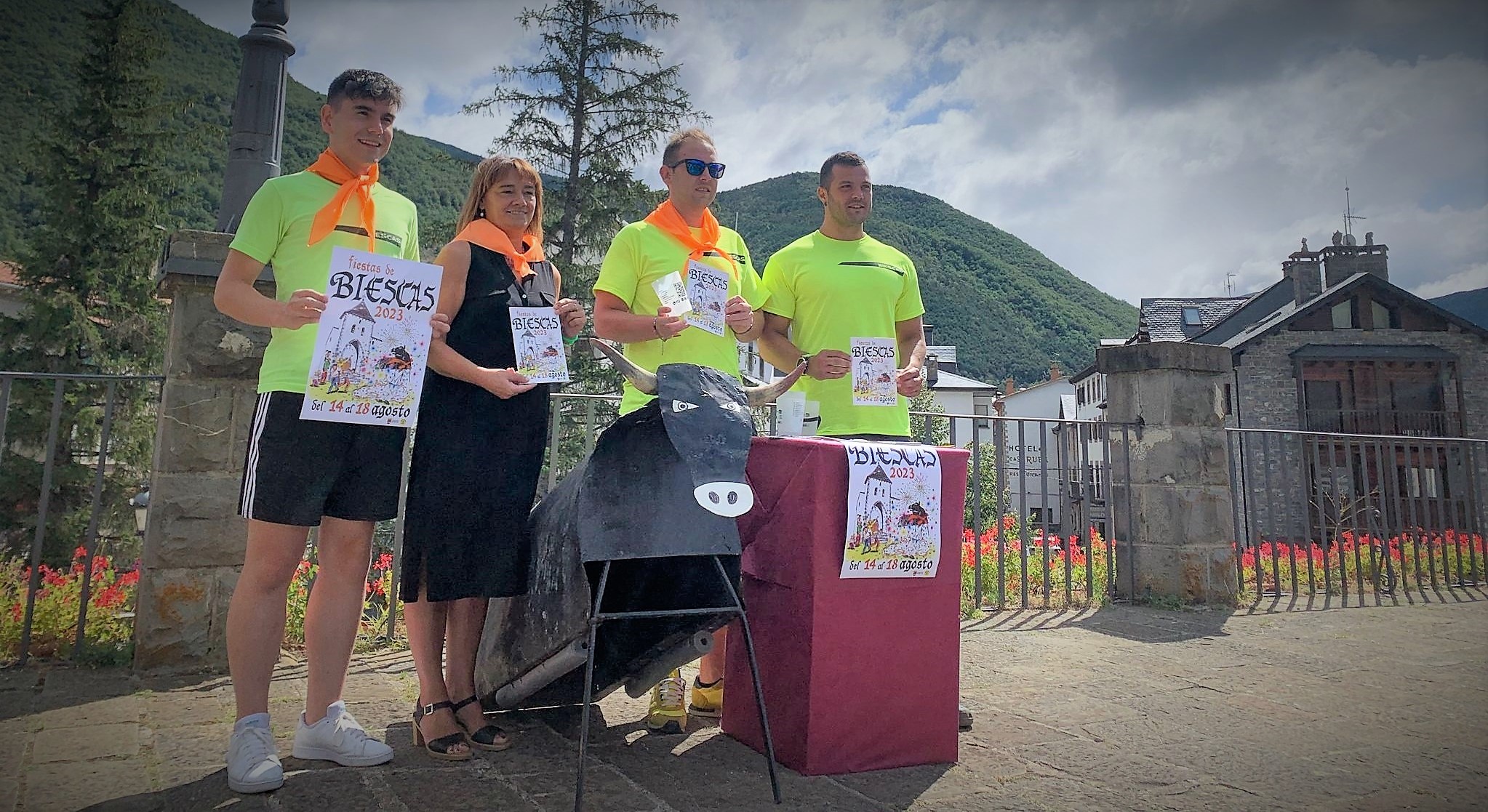 Biescas se viste de gala y las calles volverán a llenarse de fiesta y ...
